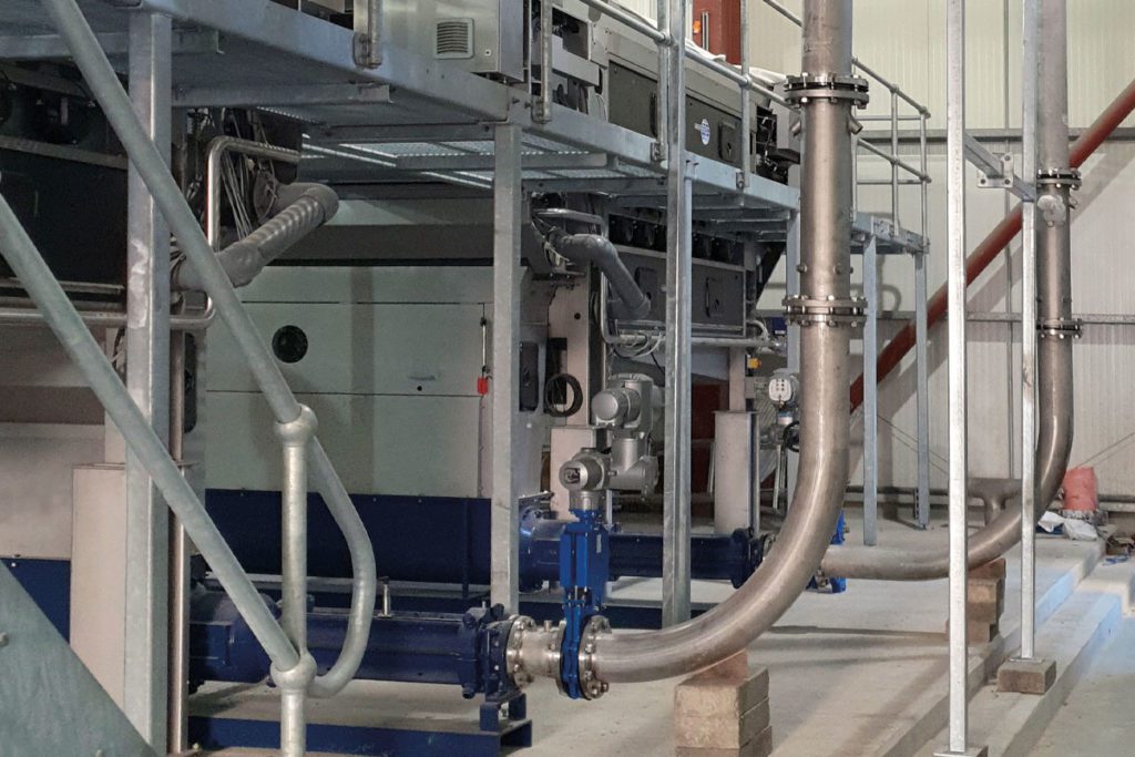 Rethinking sludge cake transfer | Envirotec